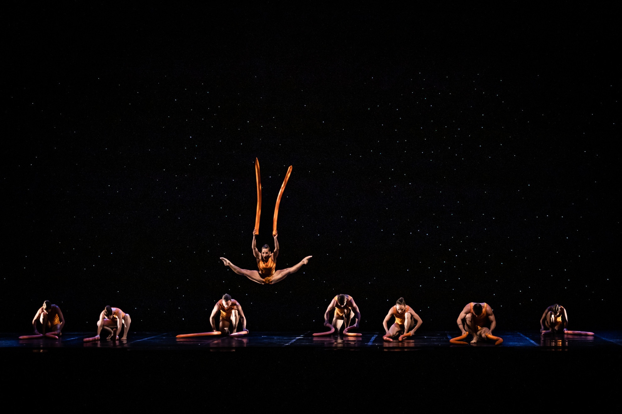 MOMIX in BACK TO MOMIX - FashionChannel